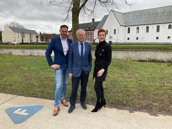 Oudenaardse liberalen rekenen op 9 juni op Tineke Van hooland en Filip ...