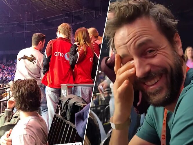 KIJK. Staf Coppens deelt beelden van muziekgroepje van zoon Beau: “Deze ...