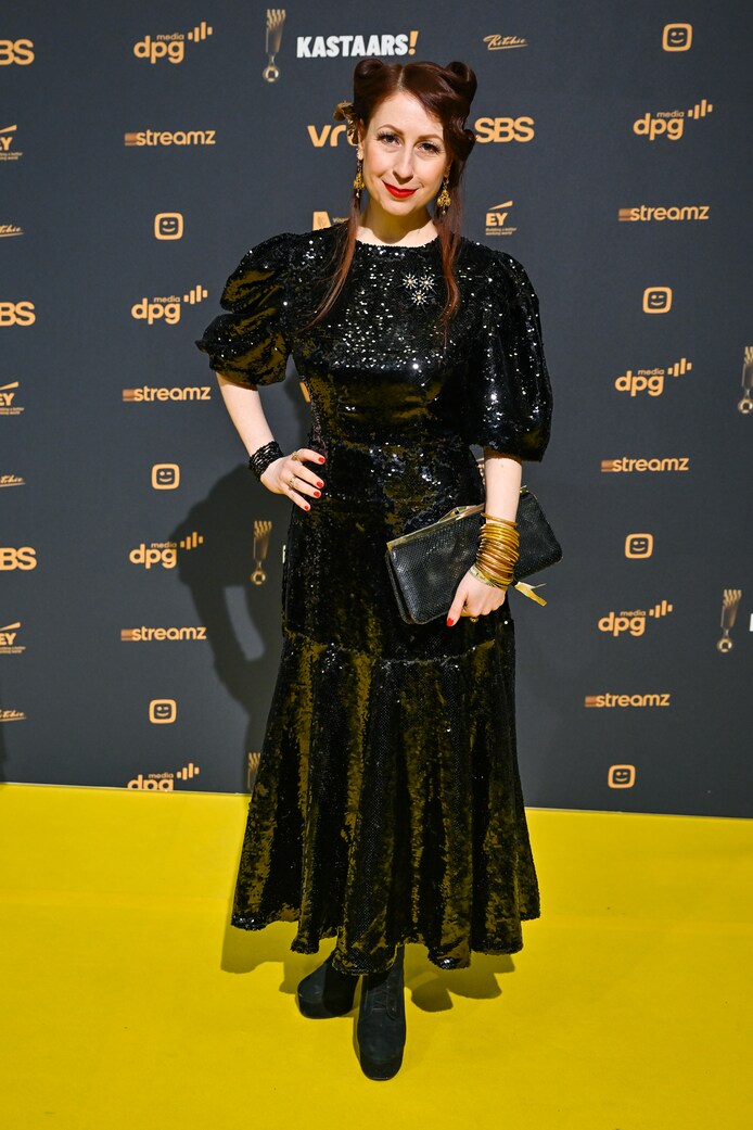 Lotte Vanwezemael stelt vriend Max voor en prinses Delphine schittert in bijzondere outfit: dit ...