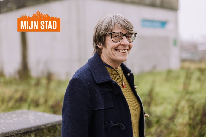 MIJN STAD. Ilse Everaert, die van het Laurentplein het Luisterplein ...