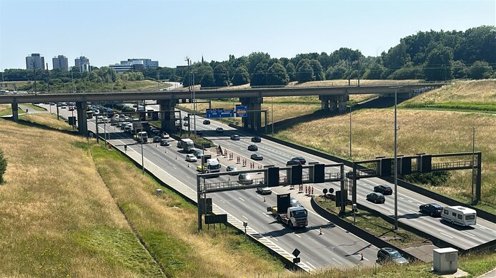 Sinds 12 uur opnieuw tweede rijstrook open in Kennedytunnel richting ...