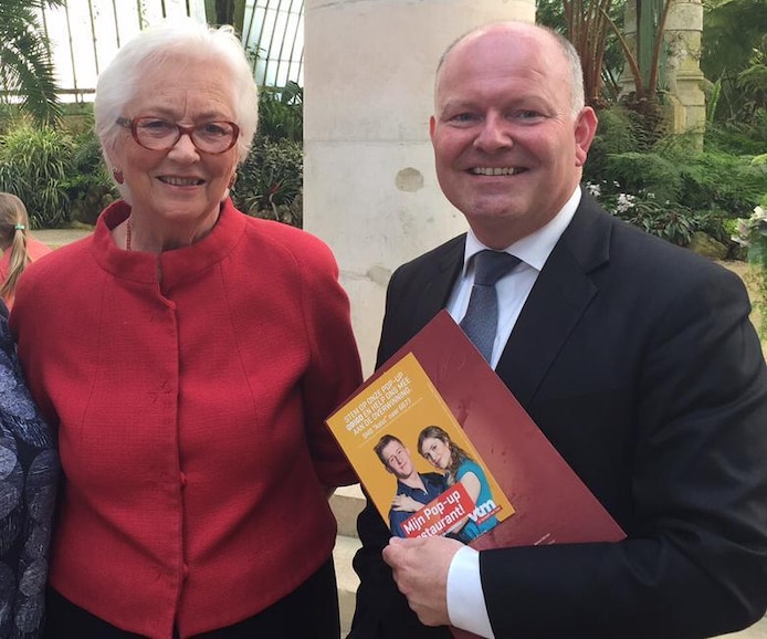 Koen Loete (54) officieel ereburgemeester van Eeklo: “Titel die ik na ...