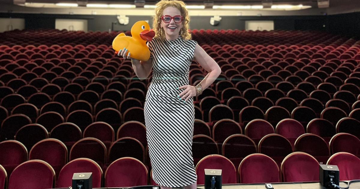Els De Schepper komt met nieuwe theatershow ‘(B)engel’ naar Ninove ...