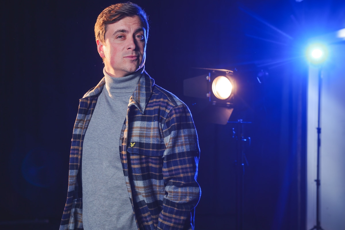 Niels Destadsbader scoort een hoofdrol in 'Thuis': “Dit maakt me heel gelukkig en trots” | TV ...