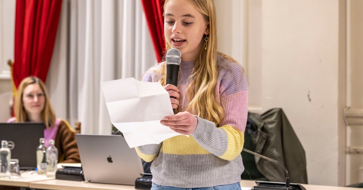 Laura’s gedicht over pesten opgepikt door Ketnet voor Stip It-actie ...