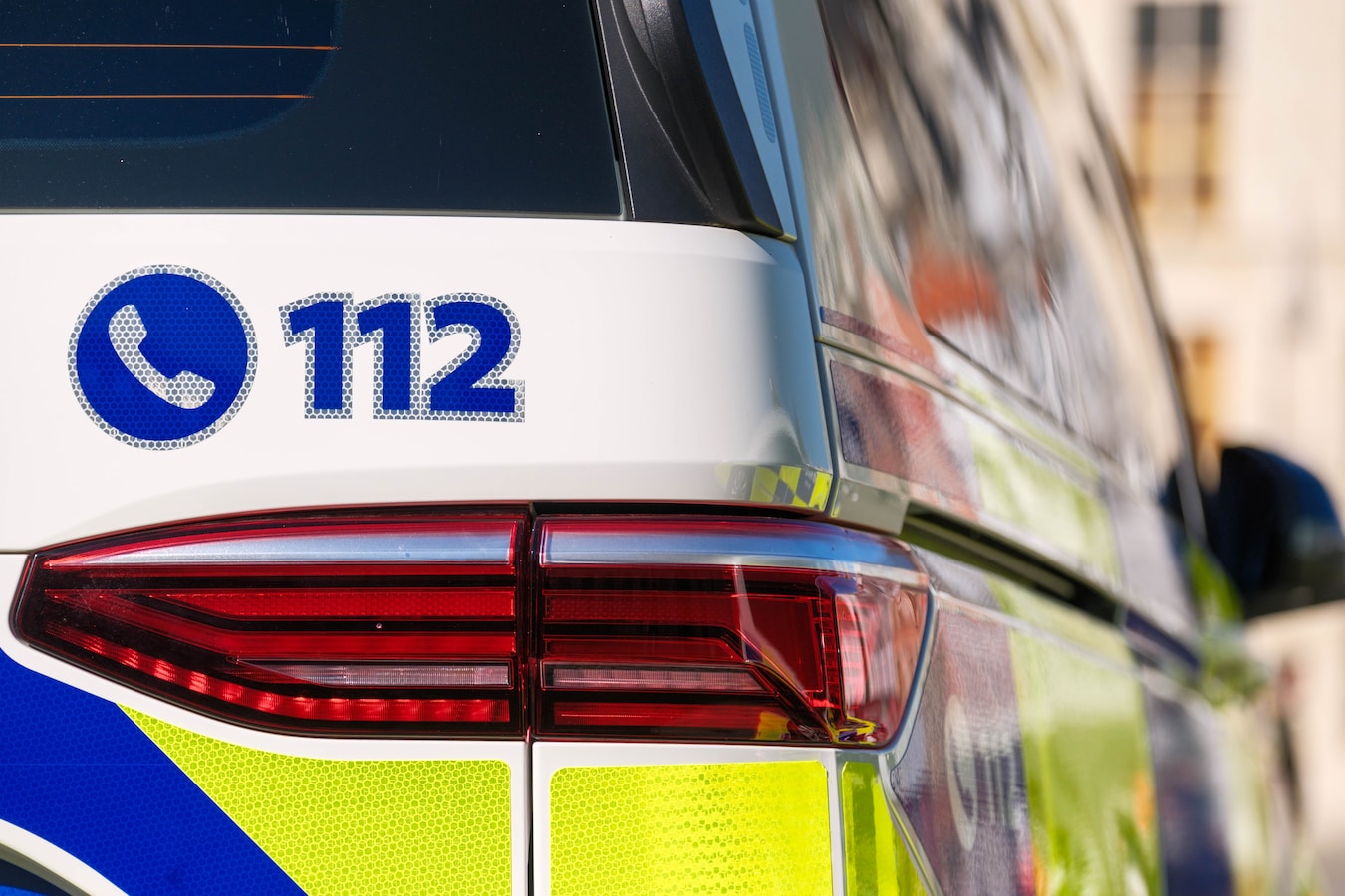 Politie haalt vrouw (40) met vervallen rijbewijs van negen maanden uit ...