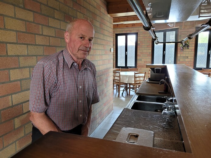 Marie-Thérèse heropent na zeven maanden café ‘t Paradijs: “Walter zei ...