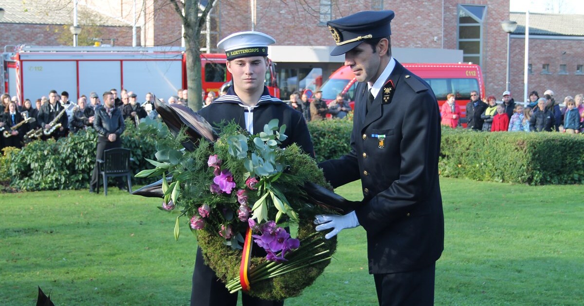 Einde van Eerste Wereldoorlog wordt herdacht met misviering en optocht ...