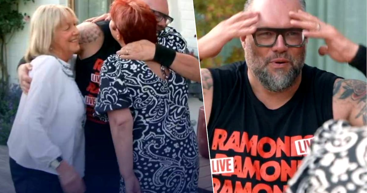 Alex Agnew ontmoet voor het eerst zijn twee halfzussen in ‘Het huis ...