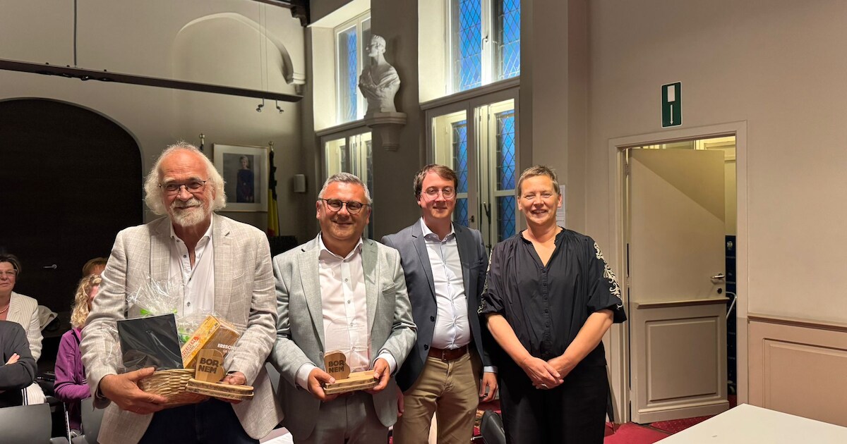 Bornem zet Luc De Boeck en Gil Van den Berghe in de bloemetjes ...