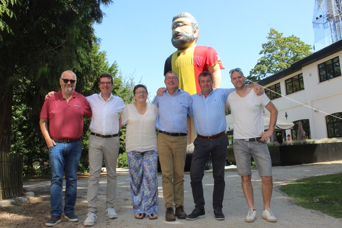 Reus Medar gaat dit jaar nog stapje verder in Tour: “Elke rit willen we ...