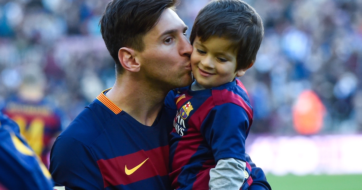 Toekomst van Barcelona verzekerd? Zoontjes van Messi en Suárez vinden ...