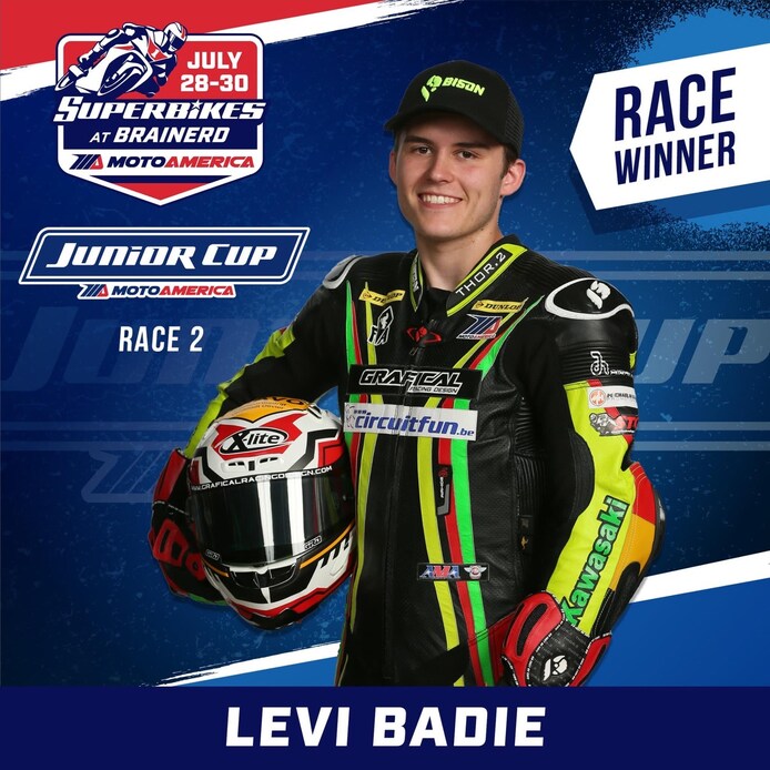 Motorracer Levi (20) schrijft een stukje sportgeschiedenis in Verenigde ...