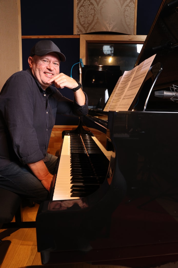 Patrick Hamilton schonk Vlaanderen tal van grote hits, maar vindt nu ...