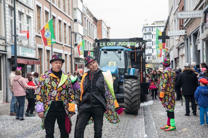 Spectaculaire vuurspektakels, rustgevende natuurwandeling en losgaan ...