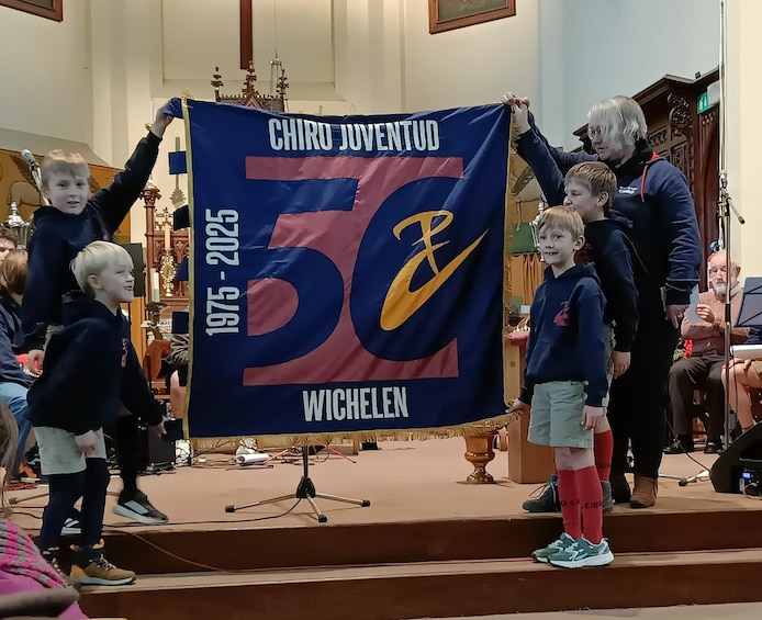 Chiro Juventud lanceert nieuw streekbier ‘De Artiest’ | Wichelen | hln.be