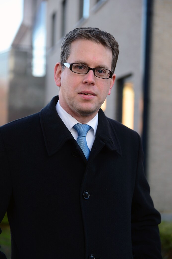 Voormalig burgemeester Binon stapt uit gemeenteraad van Oud-Heverlee ...