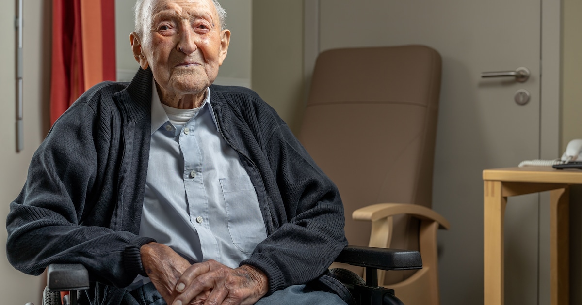 Oudste man van België Jaak Broekx (109) overleden | Bree | HLN.be