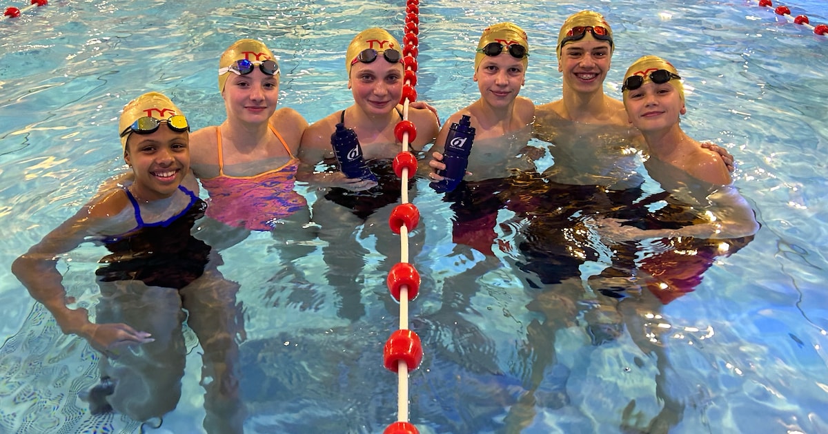 Elina Van De Cloot (HOZT) zwemt voor de 4e keer op rij naar de titel ...