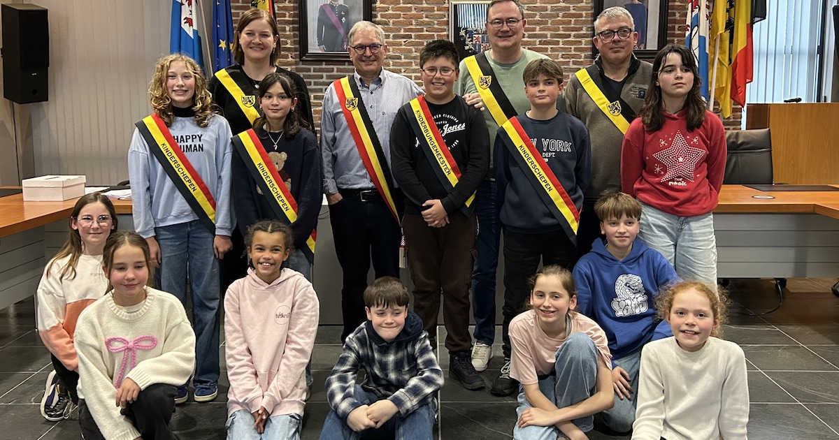 Linter krijgt nieuwe kinderburgemeester: Eden Hendrickx en schepenen ...