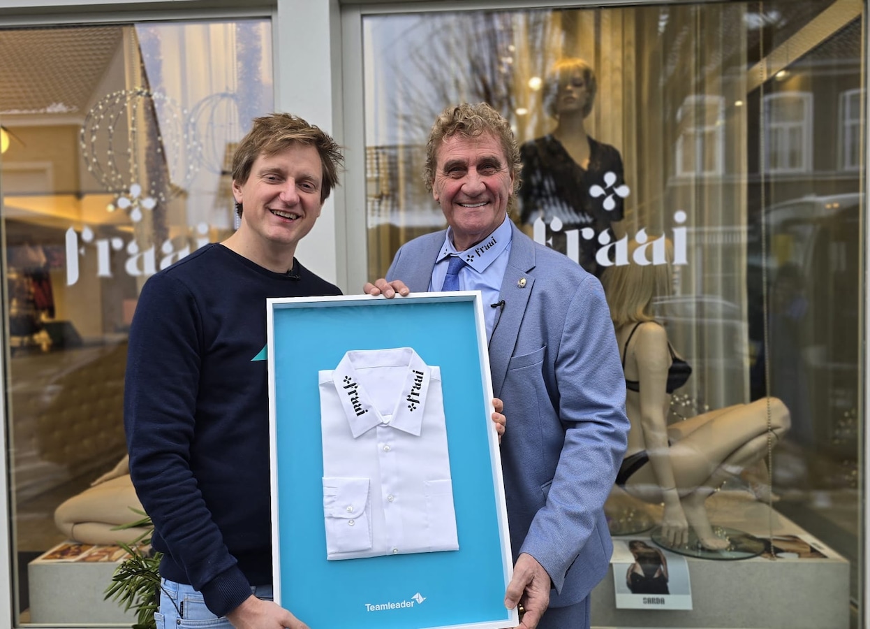 Lingeriemerk Fraai wint 'De kraag van Jean-Marie' | Foto | hln.be