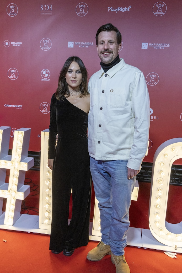 IN BEELD. Grote liefde op rode loper van Filmfestival Oostende: Rik ...
