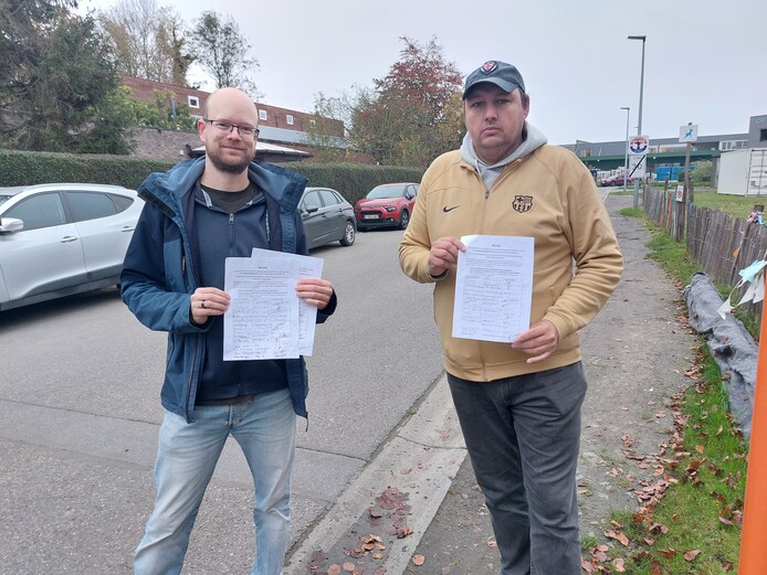 Buurtbewoners Wegvoeringstraat starten petitie: “Willen buurtparking ...