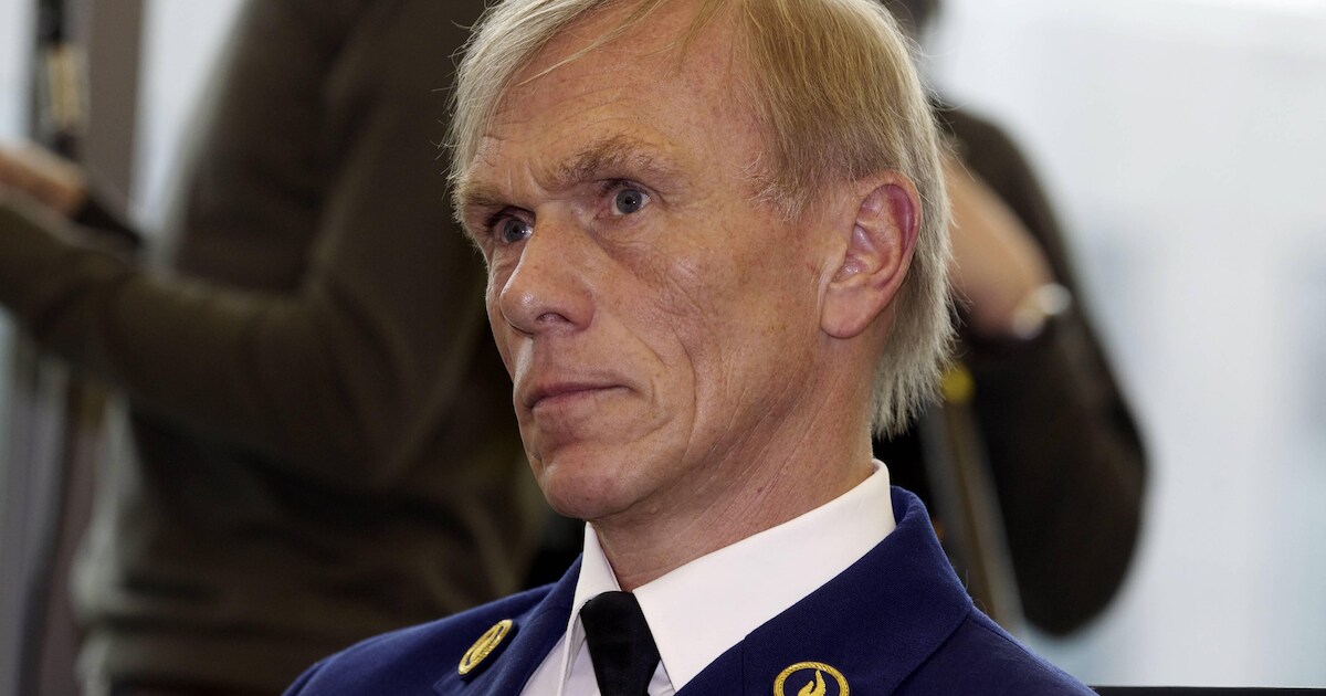 Steven De Smet: "Laat militairen patrouilleren in politie-uniform" | Binnenland | hln.be