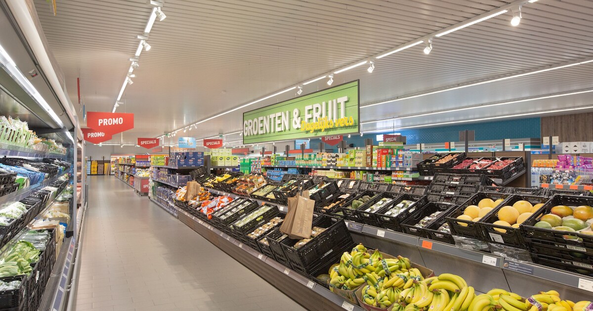 Vernieuwde ALDI-winkel zet verse voeding voorop | Hemiksem | HLN.be