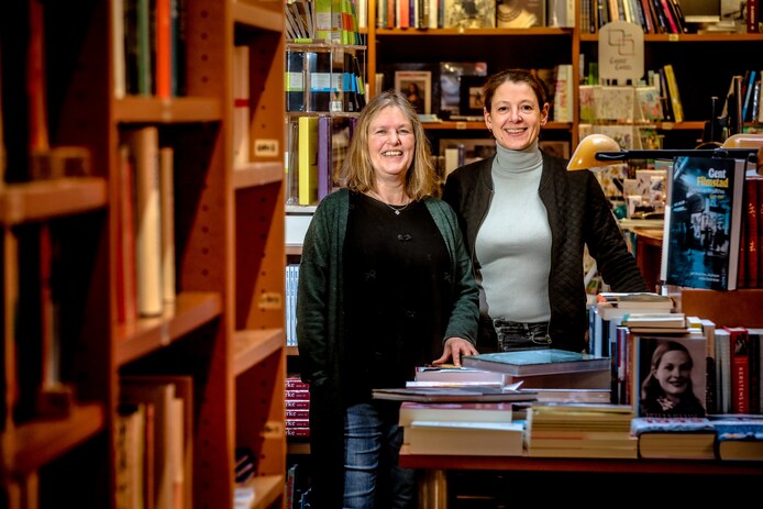 Iconische Oostendse boekhandel Corman verhuist: “Hier vertrekken, ligt ...