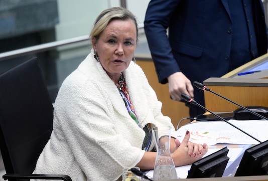 Els van Doesburg wordt burgemeester als De Wever premier wordt ...