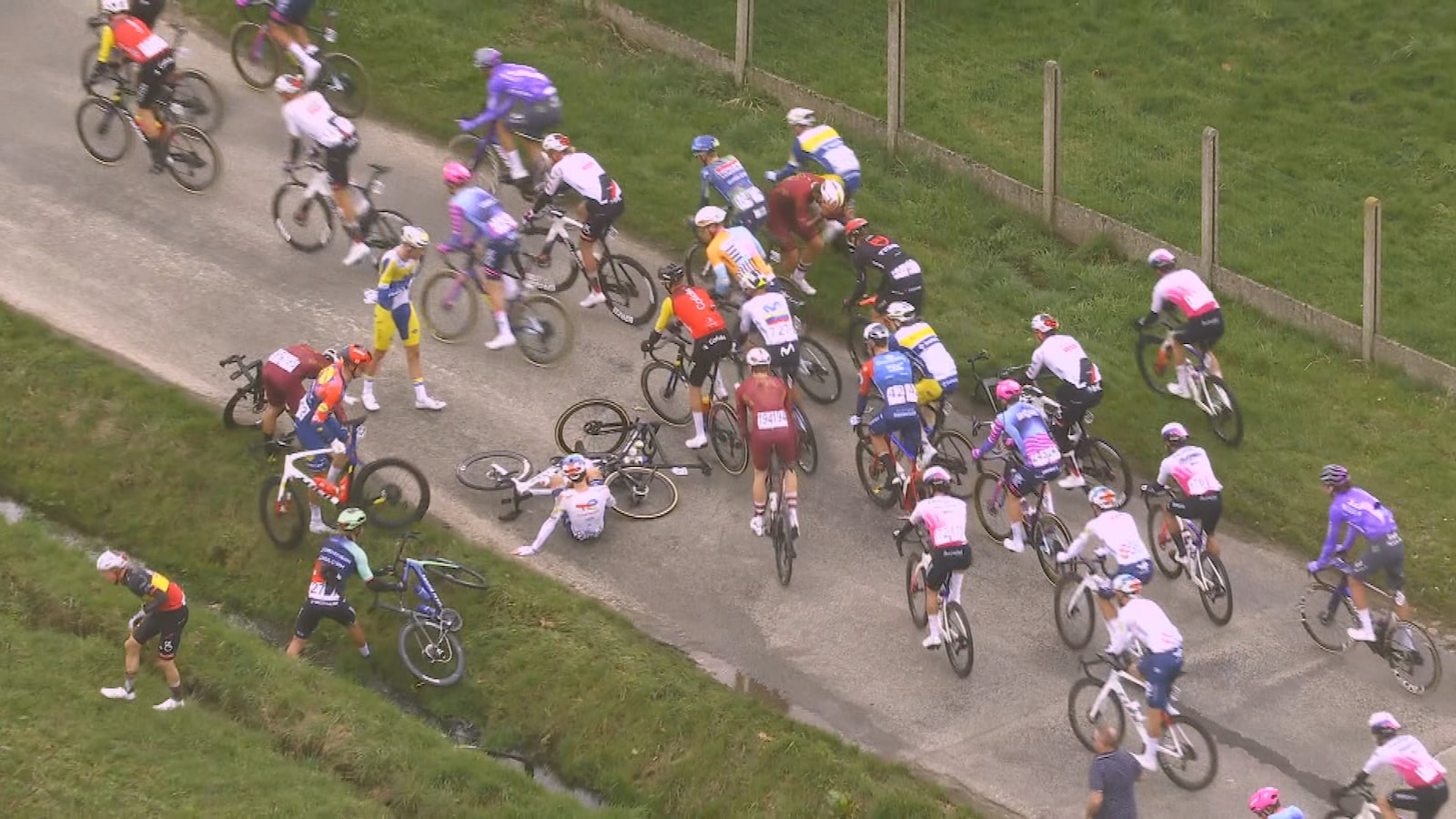 “Klassiekers zijn voorbij nog voor ze begonnen zijn”: Tim Wellens ...
