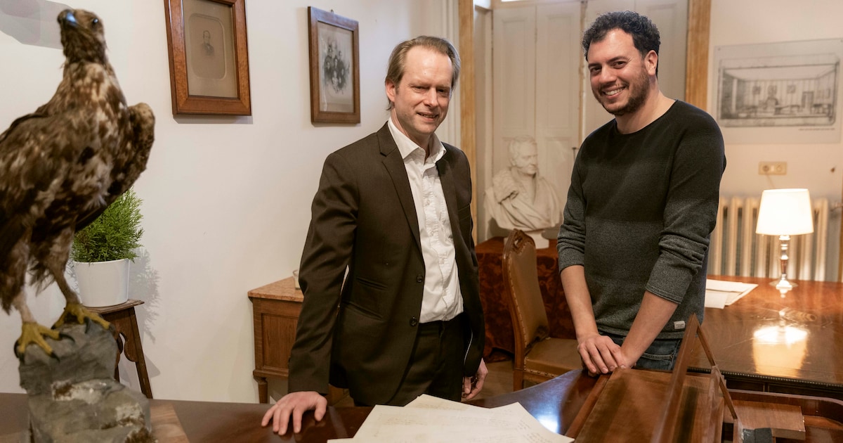 Onze reporter ontdekt meer dan 150 historische brieven uit kasteel ...