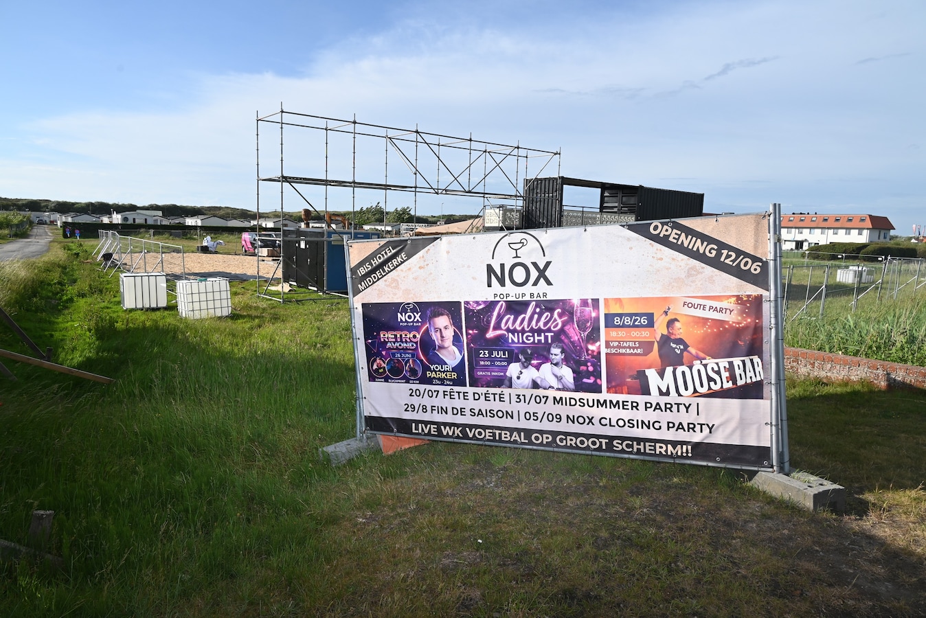 Bert en Aloïs openen op vrijdag 12 juni hun gloednieuwe zomerbar NOX in ...