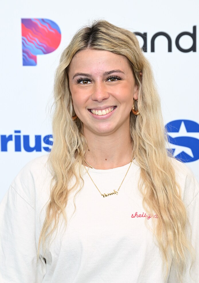 Hawk Tuah-meisje doet één jaar na viral video boekje open: ‘Crypto raak ...