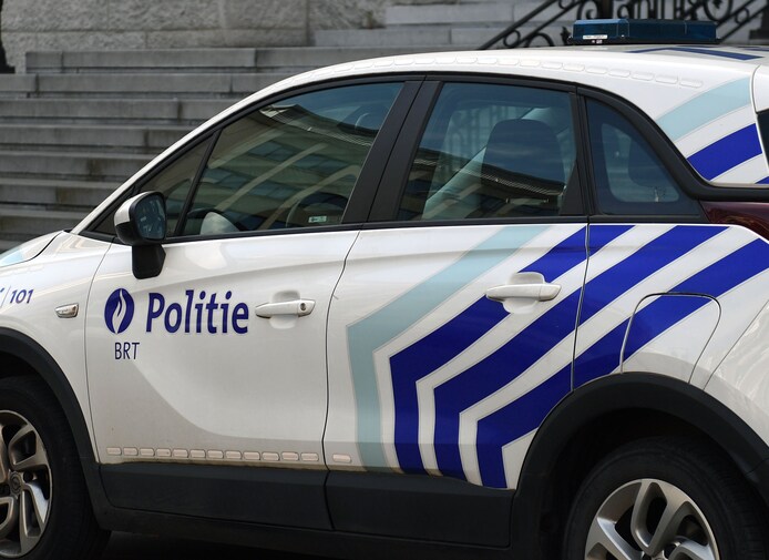 Verschillende bestuurders lopen tegen de lamp tijdens alcoholcontroles ...