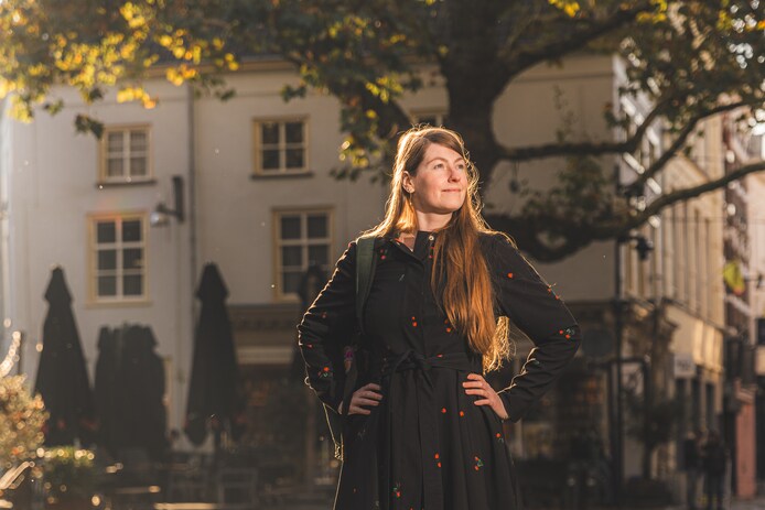 “Ik wist niet dat hij iets voor me voelde”: Lisette had een online ...