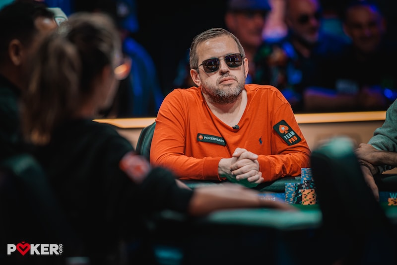 “Het is crazy”: Belg Kenny Hallaert meteen uitgeschakeld in World ...