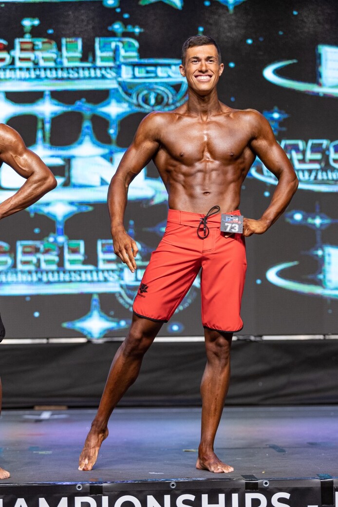 Zo leeft Arthur Crul (21), vicewereldkampioen bodybuilding: “Elke dag ...