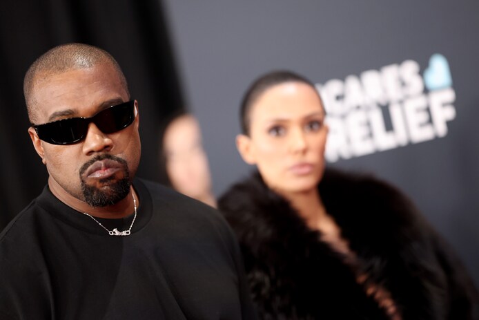 Kanye ‘Ye’ West wordt steeds gekker: rapper doet oproep voor ontwerpen ...