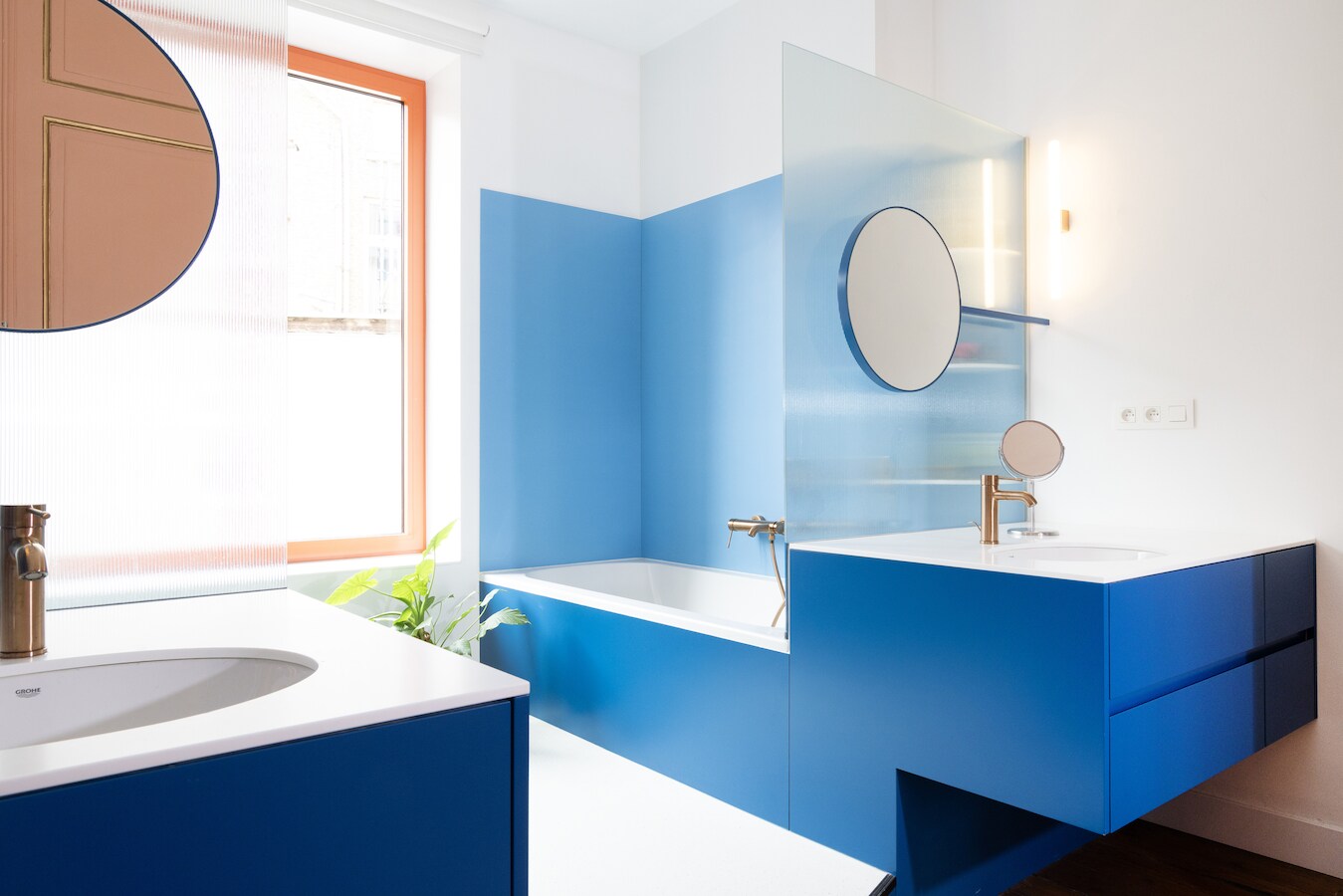 Thomas werd verliefd op dit herenhuis met bijzondere gevel: “Voor deze ...