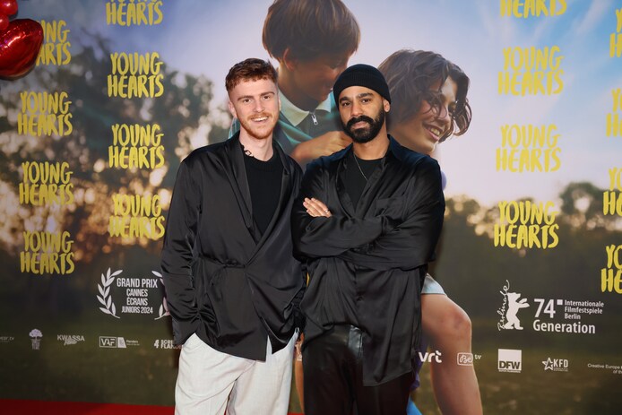 IN BEELD. Lauren Versnick stelt nieuwe liefde voor op filmpremière ...