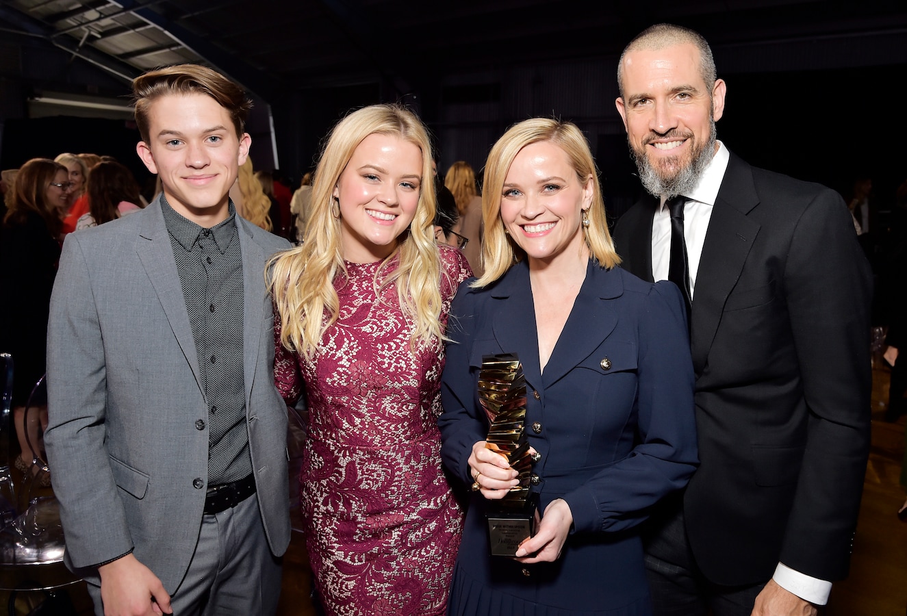 Hoe Reese Witherspoon uitgroeide van ‘leuk blondje’ tot een van de machtigste vrouwen van ...