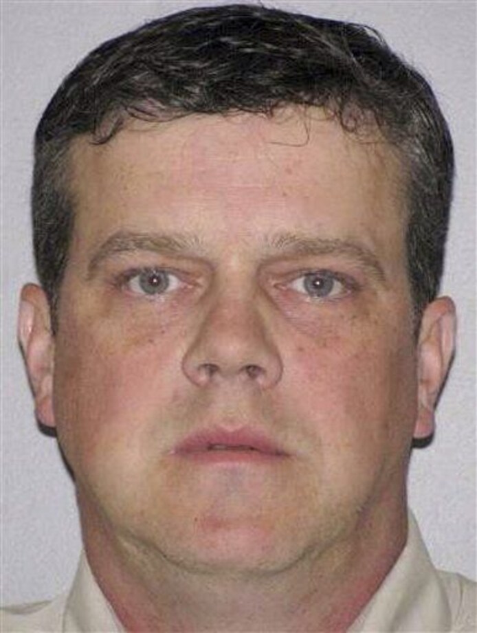 Boze buur nodigt iedereen uit voor gangbang met buurvrouw | Bizar | hln.be