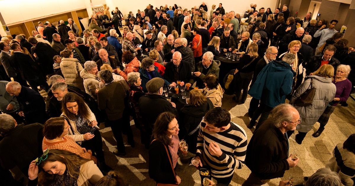 Lievegem gaat drie keer klinken op het nieuwe jaar: haal die agenda boven | Lievegem | HLN.be