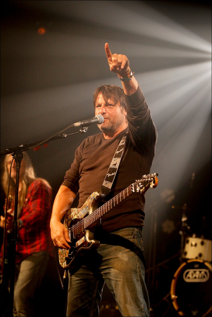 “Je zou kunnen zeggen dat hij gestorven is van verdriet”: intimi over ...