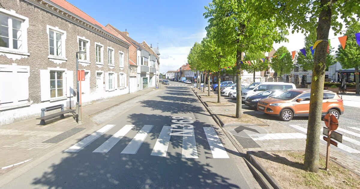 Fietser (39) onder invloed naar ziekenhuis afgevoerd na aanrijding ...