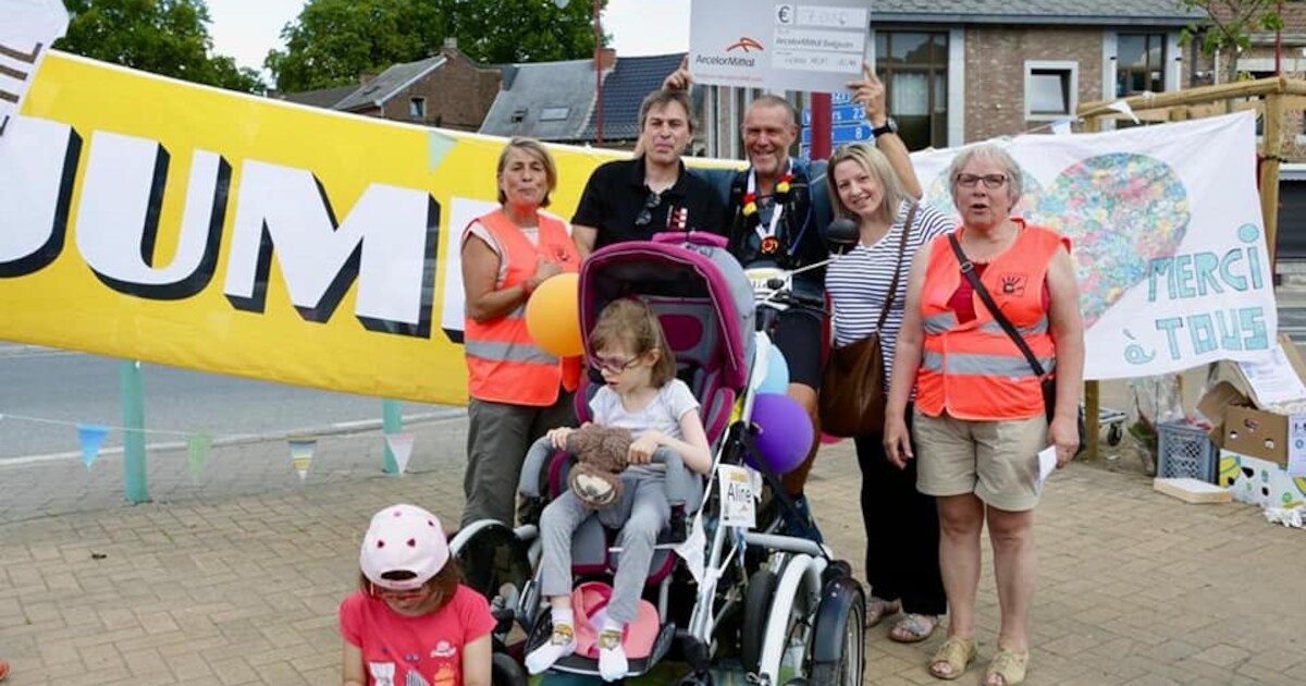 Tom Dossche liep van Gent naar Luik om geld in te zamelen voor Alines ...