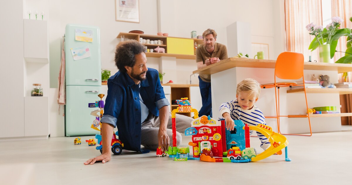 Creatief van kleins af: zo stimuleer je de fantasie van je baby en ...