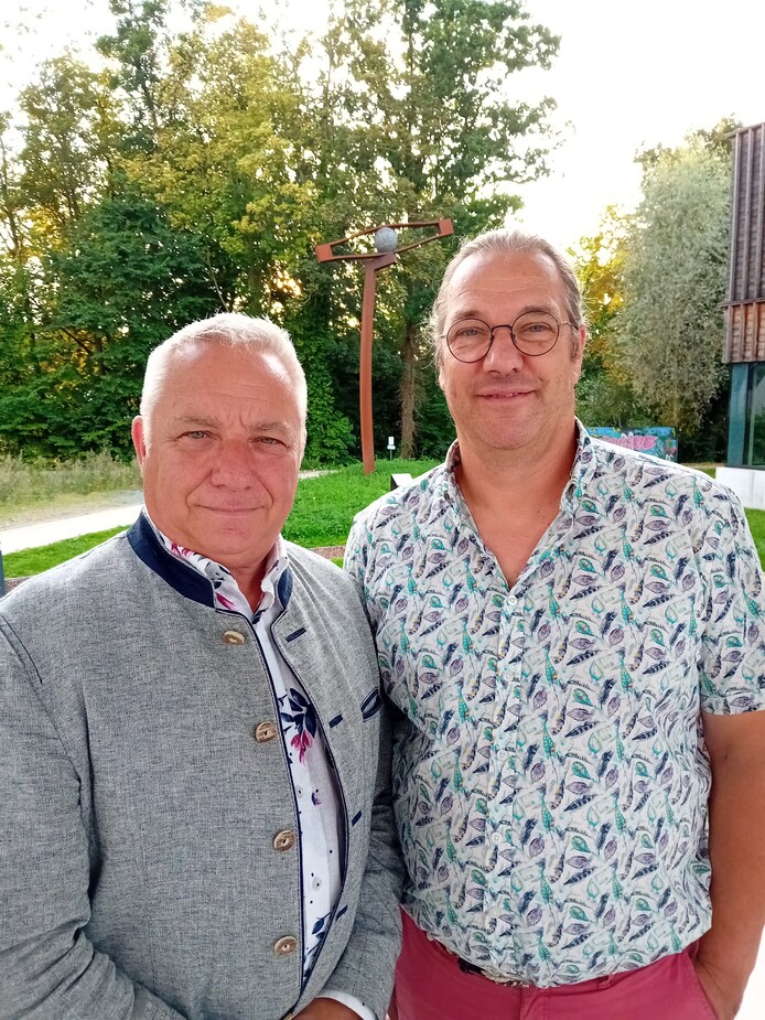 Decorte en Peelman trekken met lijst ANDERS naar kiezer ...